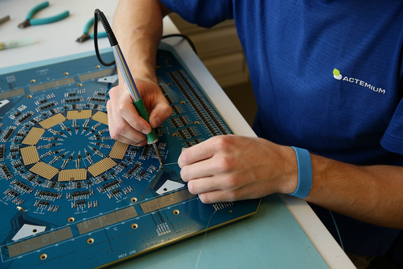 PCB assemblage: een onmisbare schakel in Elektronica - Actemium NL