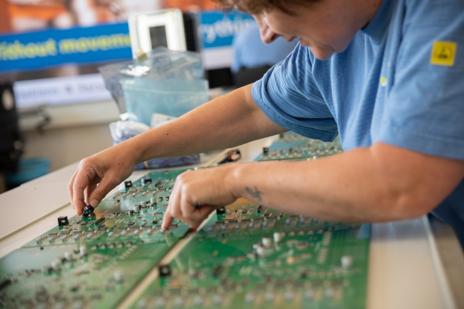 Doordacht voorraadbeheer voor de bouw van industriële elektronica ...
